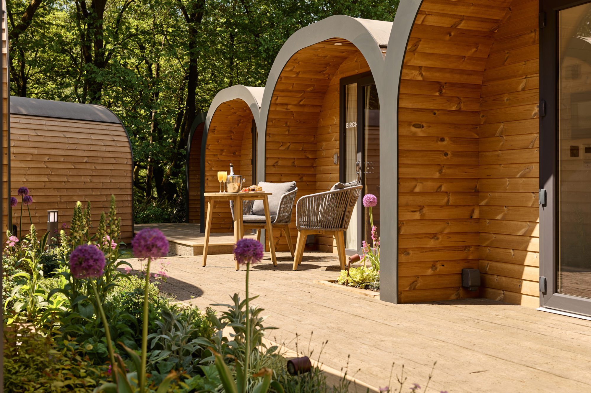 Woodland Pod x Land Rover - Moddershall Oaks