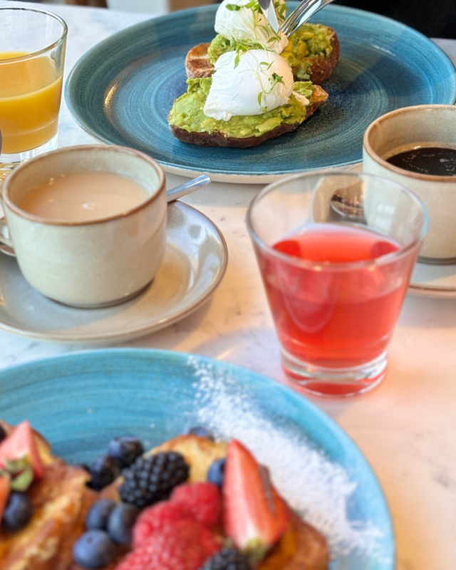 Woodland Pod x Land Rover - Moddershall Oaks